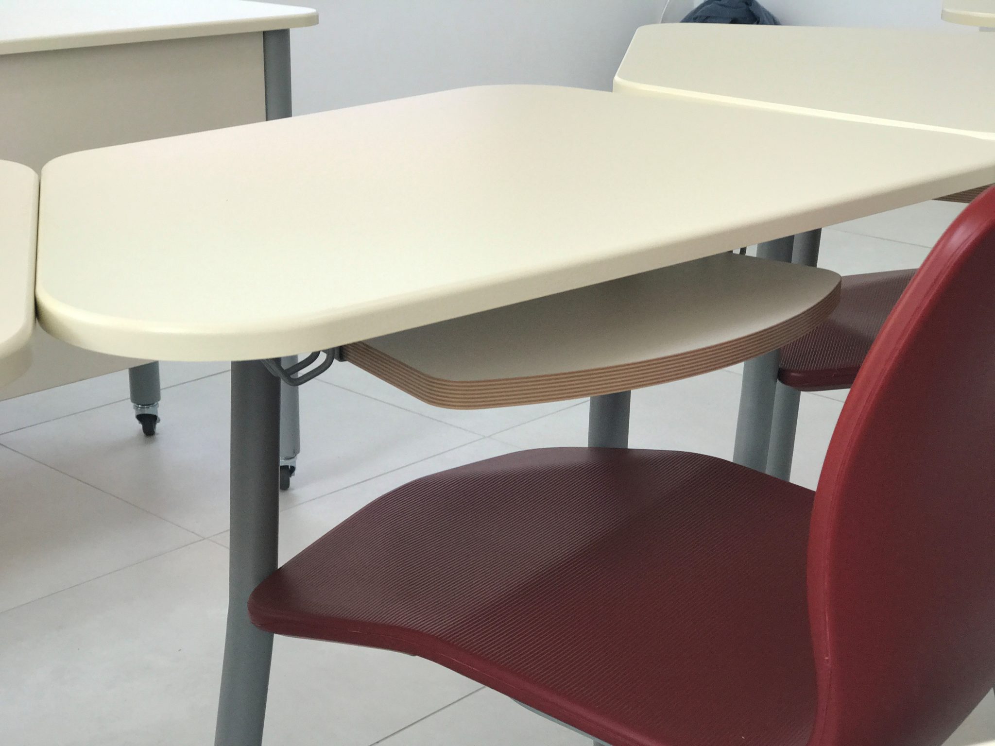 Set de mobilier scolar modular - Matte